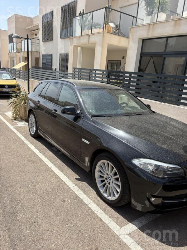 Melns BMW 520 2012 Rīga, ar dzinēja tilpumu 2.00 L un nobraukumu 240 tūkst. km par 6000 €, foto 5 vietnē AUTOMOTO.COM.LV