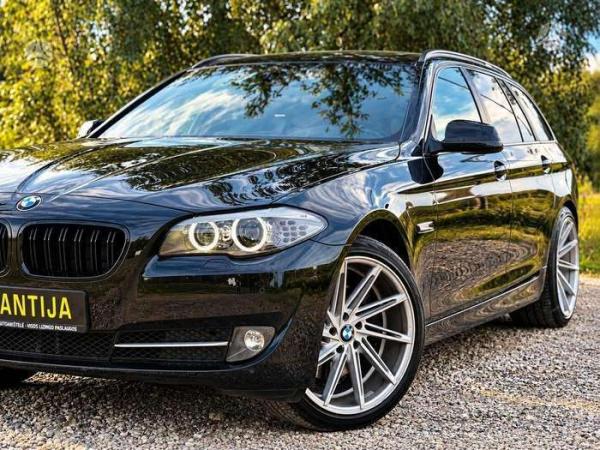 Melns BMW 520 2012 Šauļi, ar dzinēja tilpumu 2.00 L un nobraukumu 287 tūkst. km par 9950 €, foto 11 vietnē AUTOMOTO.COM.LV