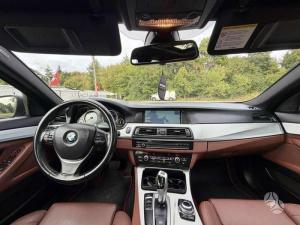 Melns BMW 520 2012 Šauļi, ar dzinēja tilpumu 2.00 L un nobraukumu 287 tūkst. km par 9950 €, foto 19 vietnē AUTOMOTO.COM.LV