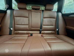 Melns BMW 520 2012 Šauļi, ar dzinēja tilpumu 2.00 L un nobraukumu 287 tūkst. km par 9950 €, foto 26 vietnē AUTOMOTO.COM.LV