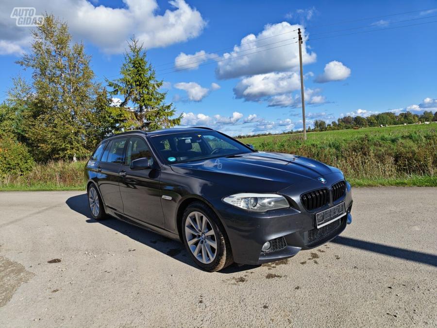 Black BMW 520 2012 in Pasvalys, with an engine capacity of 2.00 L and mileage of 320 thousand km for 7800 €, photo 3 on AUTOMOTO.COM.LV