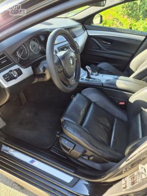 Black BMW 520 2012 in Pasvalys, with an engine capacity of 2.00 L and mileage of 320 thousand km for 7800 €, photo 10 on AUTOMOTO.COM.LV