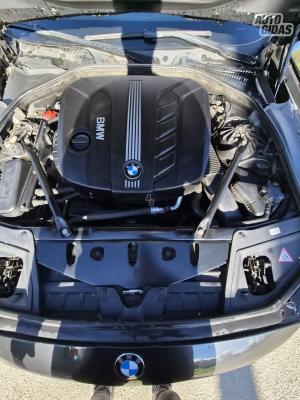 Black BMW 520 2012 in Pasvalys, with an engine capacity of 2.00 L and mileage of 320 thousand km for 7800 €, photo 12 on AUTOMOTO.COM.LV