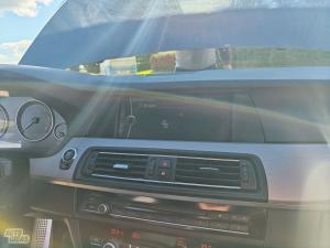 Black BMW 520 2012 in Pasvalys, with an engine capacity of 2.00 L and mileage of 320 thousand km for 7800 €, photo 18 on AUTOMOTO.COM.LV