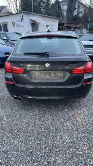 Black BMW 520 2013 in Telschi, with an engine capacity of 2.00 L and mileage of 222 thousand km for 4800 €, photo 2 on AUTOMOTO.COM.LV