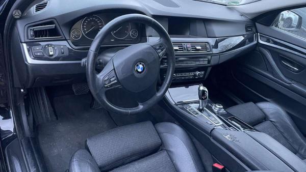 Melns BMW 520 2013 Telšiai, ar dzinēja tilpumu 2.00 L un nobraukumu 222 tūkst. km par 4800 €, foto 4 vietnē AUTOMOTO.COM.LV