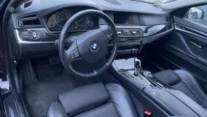 Black BMW 520 2013 in Telschi, with an engine capacity of 2.00 L and mileage of 222 thousand km for 4800 €, photo 4 on AUTOMOTO.COM.LV