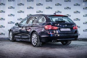 Black BMW 520 2013 in Kaunas, with an engine capacity of 2.00 L and mileage of 286 thousand km for 8990 €, photo 4 on AUTOMOTO.COM.LV