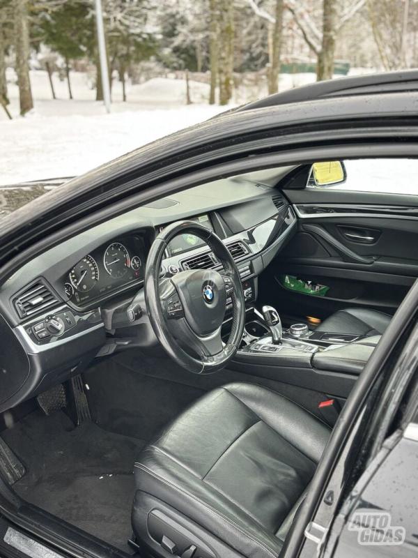 Black BMW 520 2013 in Vilnius, with an engine capacity of 2.00 L and mileage of 276 thousand km for 8200 €, photo 6 on AUTOMOTO.COM.LV