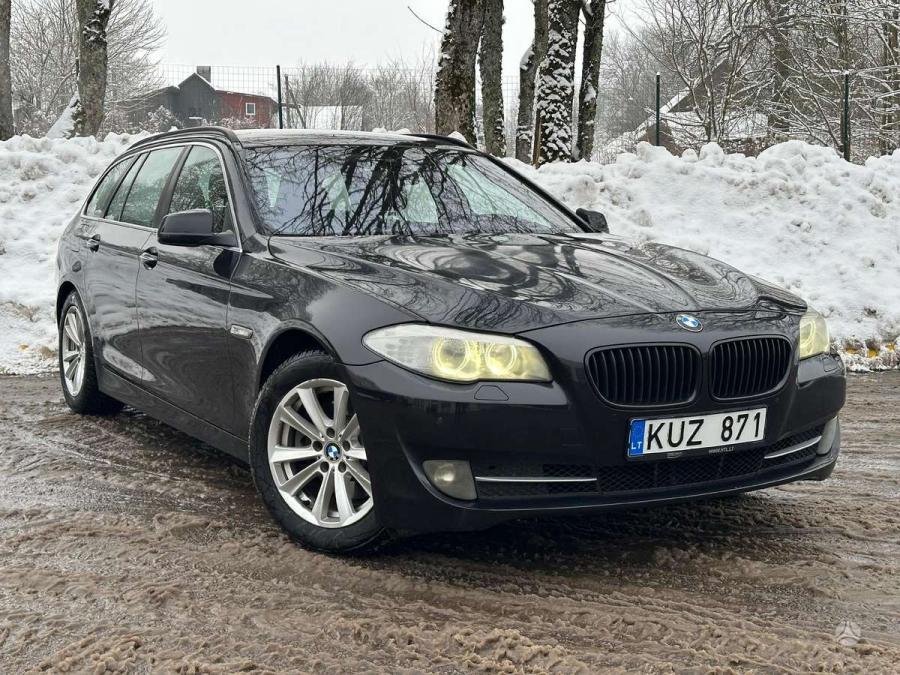 Melns BMW 520 2013 Viļņa, ar dzinēja tilpumu 2.00 L un nobraukumu 395 tūkst. km par 6990 €, foto 2 vietnē AUTOMOTO.COM.LV