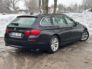 Melns BMW 520 2013 Viļņa, ar dzinēja tilpumu 2.00 L un nobraukumu 395 tūkst. km par 6990 €, foto 4 vietnē AUTOMOTO.COM.LV