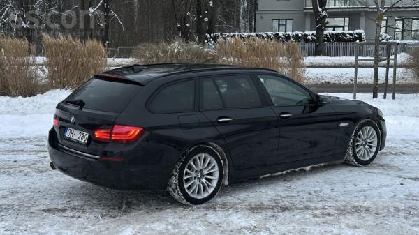 Black BMW 520 2013 in Jurmala, with an engine capacity of 2.00 L and mileage of 211 thousand km for 12800 €, photo 5 on AUTOMOTO.COM.LV