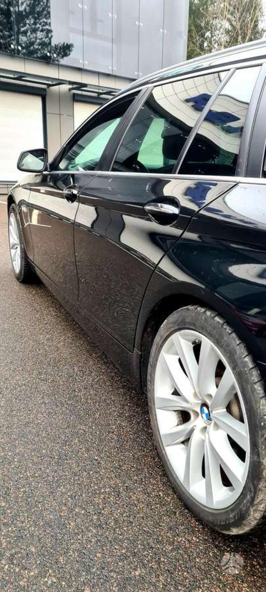Melns BMW 520 2013 Viļņa, ar dzinēja tilpumu 2.00 L un nobraukumu 210 tūkst. km par 8000 €, foto 29 vietnē AUTOMOTO.COM.LV