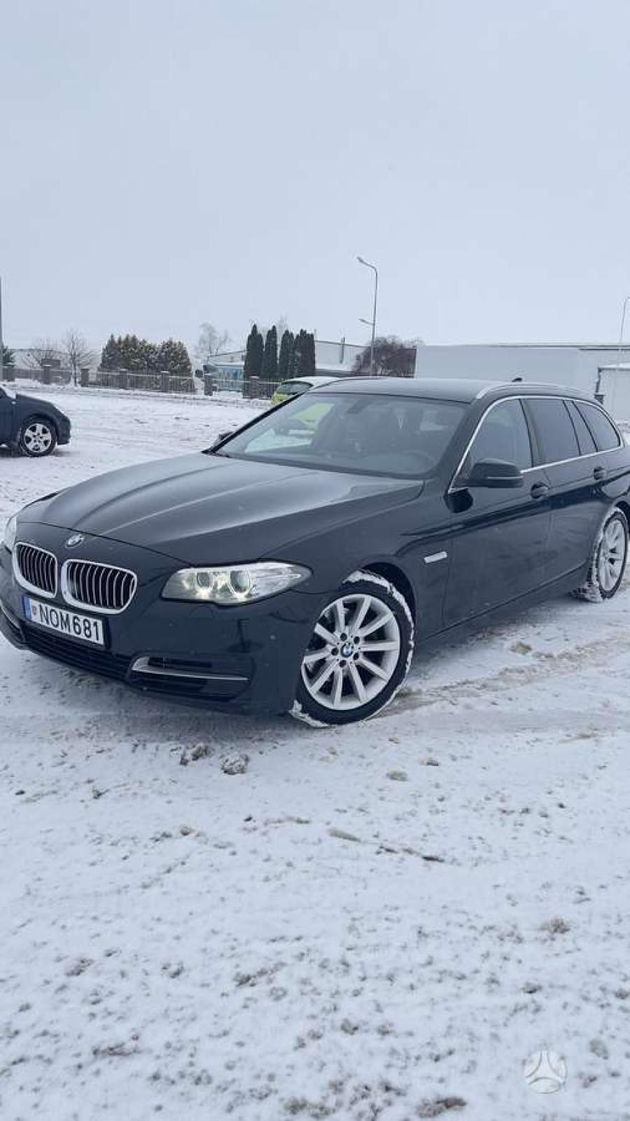 Black BMW 520 2013 in Marijampole, with an engine capacity of 2.00 L and mileage of 327 thousand km for 8800 €, photo 8 on AUTOMOTO.COM.LV
