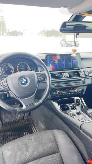 Black BMW 520 2013 in Marijampole, with an engine capacity of 2.00 L and mileage of 327 thousand km for 8800 €, photo 9 on AUTOMOTO.COM.LV