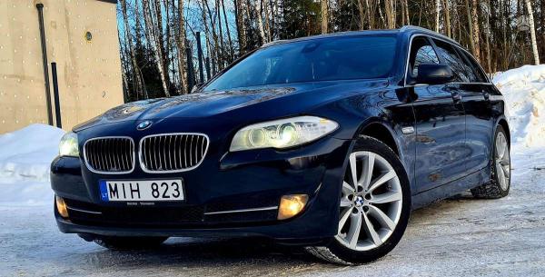 Black BMW 520 2013 in Vilnius, with an engine capacity of 2.00 L and mileage of 213 thousand km for 7700 €, photo 1 on AUTOMOTO.COM.LV