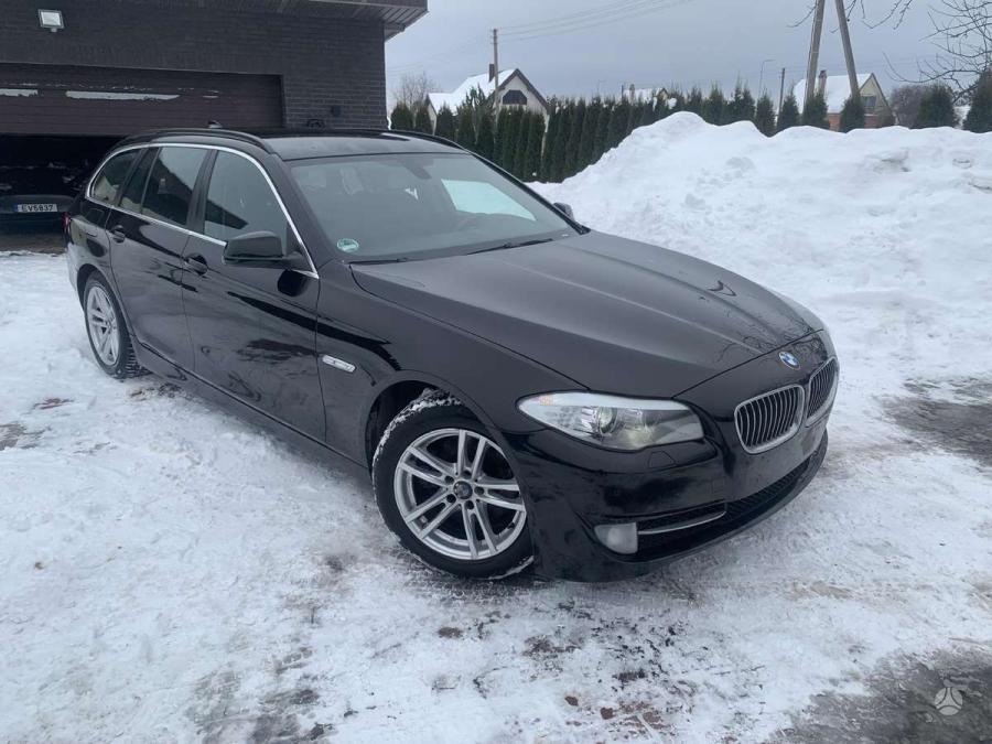 Melns BMW 520 2013 Šilutė, ar dzinēja tilpumu 2.00 L un nobraukumu 325 tūkst. km par 5450 €, foto 1 vietnē AUTOMOTO.COM.LV