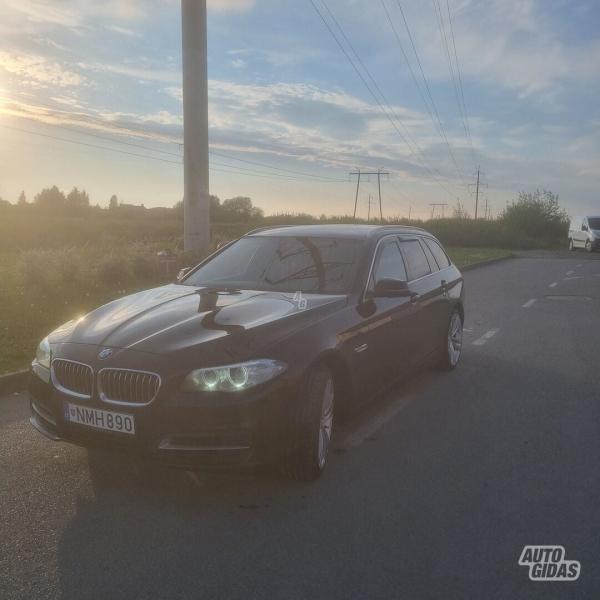 Black BMW 520 2013 in Siauliai, with an engine capacity of 2.00 L and mileage of 278 thousand km for 8650 €, photo 2 on AUTOMOTO.COM.LV