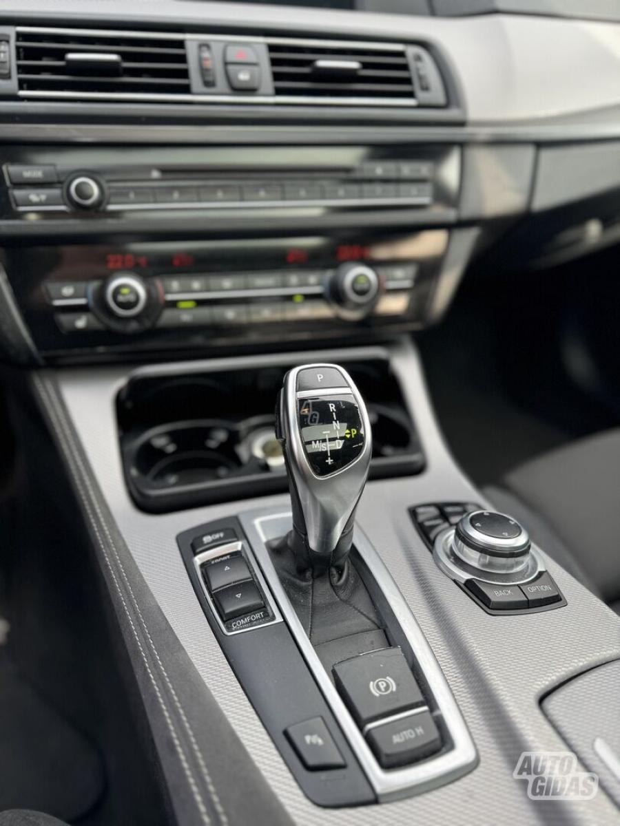 Black BMW 520 2013 in Kaunas, with an engine capacity of 2.00 L and mileage of 410 thousand km for 8900 €, photo 13 on AUTOMOTO.COM.LV