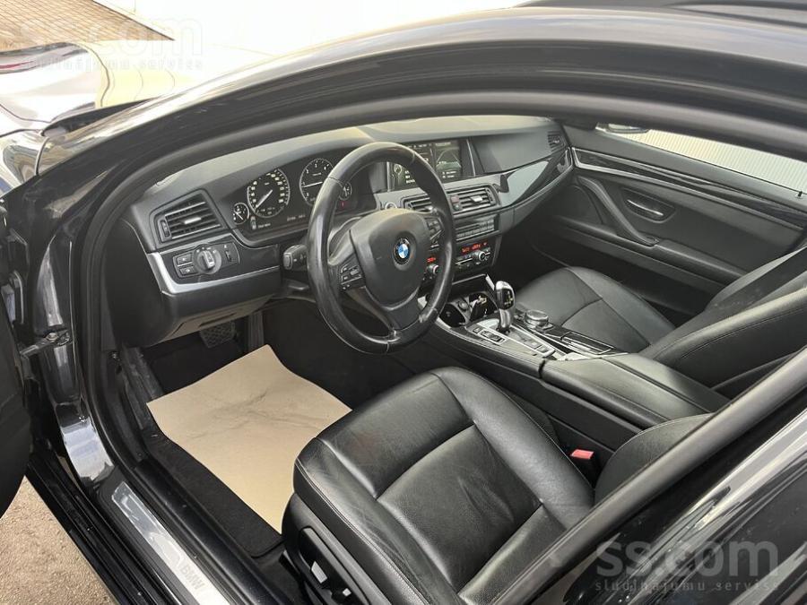 Melns BMW 520 2013 Jūrmala, ar dzinēja tilpumu 2.00 L un nobraukumu 277 tūkst. km par 9500 €, foto 3 vietnē AUTOMOTO.COM.LV