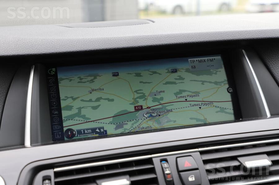 Melns BMW 520 2013 Tukums, ar dzinēja tilpumu 2.00 L un nobraukumu 277 tūkst. km par 9200 €, foto 10 vietnē AUTOMOTO.COM.LV
