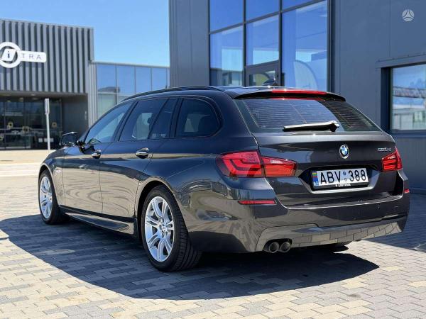 Melns BMW 520 2013 Šauļi, ar dzinēja tilpumu 2.00 L un nobraukumu 299 tūkst. km par 9500 €, foto 8 vietnē AUTOMOTO.COM.LV