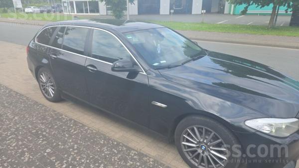 Black BMW 520 2013 in Riga, with an engine capacity of 2.00 L and mileage of 325 thousand km for 8000 €, photo 2 on AUTOMOTO.COM.LV