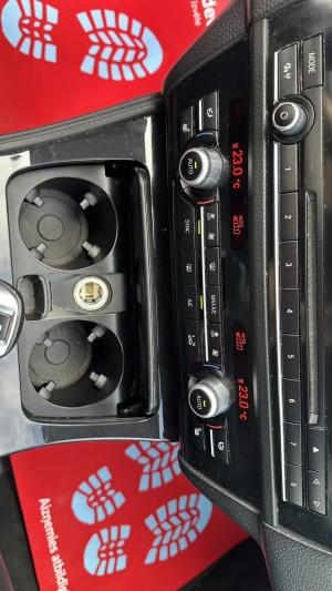 Black BMW 520 2013 in Daugavpils, with an engine capacity of 2.00 L and mileage of 282 thousand km for 9995 €, photo 19 on AUTOMOTO.COM.LV