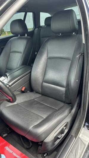 Black BMW 520 2013 in Daugavpils, with an engine capacity of 2.00 L and mileage of 282 thousand km for 9995 €, photo 22 on AUTOMOTO.COM.LV
