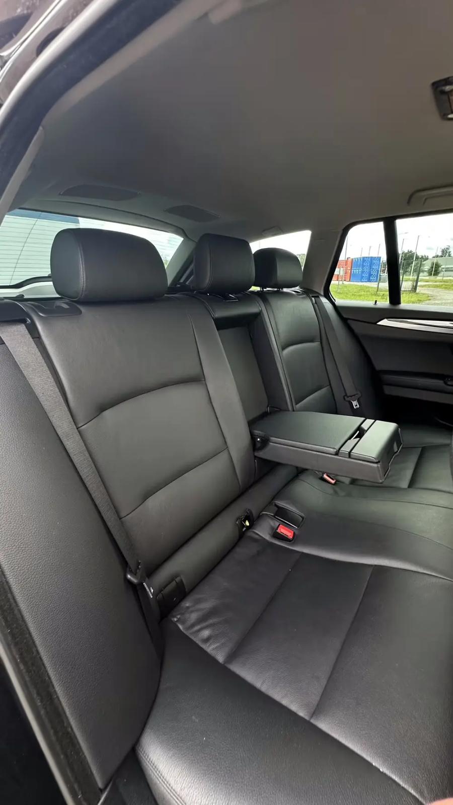 Black BMW 520 2013 in Daugavpils, with an engine capacity of 2.00 L and mileage of 282 thousand km for 9995 €, photo 25 on AUTOMOTO.COM.LV