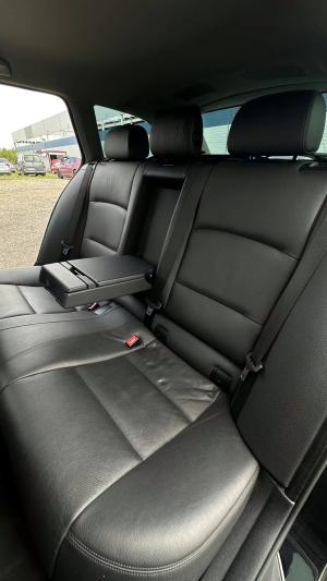 Black BMW 520 2013 in Daugavpils, with an engine capacity of 2.00 L and mileage of 282 thousand km for 9995 €, photo 26 on AUTOMOTO.COM.LV