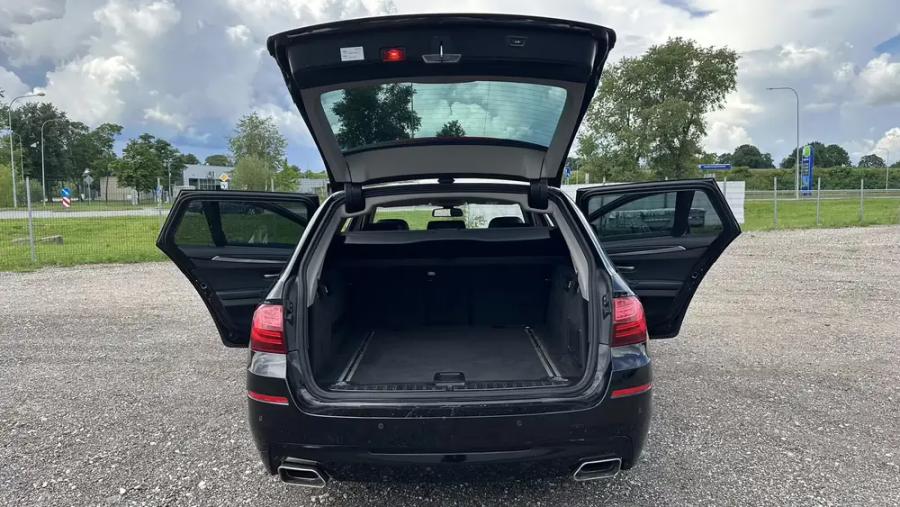 Black BMW 520 2013 in Daugavpils, with an engine capacity of 2.00 L and mileage of 282 thousand km for 9995 €, photo 27 on AUTOMOTO.COM.LV