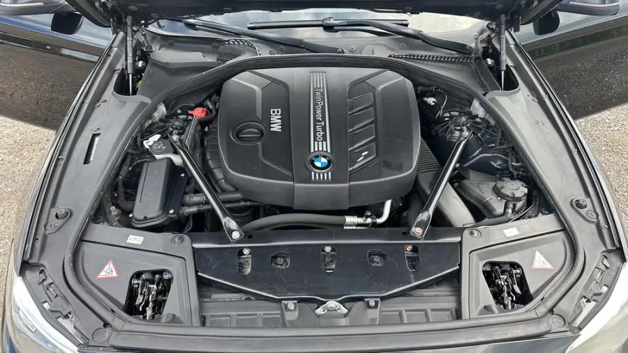 Black BMW 520 2013 in Daugavpils, with an engine capacity of 2.00 L and mileage of 282 thousand km for 9995 €, photo 33 on AUTOMOTO.COM.LV
