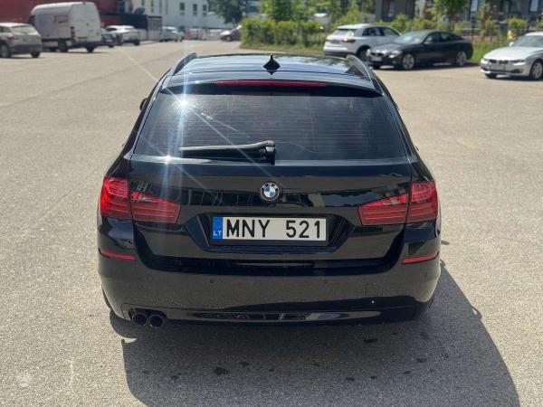 Черный БМВ 520 2013 в Вильнюс, объемом двигателя 2.00 л и пробегом 299 тыс. км за 6750 €, фото 7 на AUTOMOTO.COM.LV