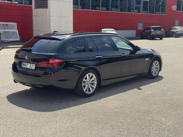 Black BMW 520 2013 in Vilnius, with an engine capacity of 2.00 L and mileage of 299 thousand km for 6750 €, photo 6 on AUTOMOTO.COM.LV