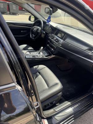 Melns BMW 520 2013 Viļņa, ar dzinēja tilpumu 2.00 L un nobraukumu 299 tūkst. km par 6750 €, foto 11 vietnē AUTOMOTO.COM.LV
