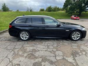 Black BMW 520 2013 in Kaunas, with an engine capacity of 2.00 L and mileage of 378 thousand km for 8300 €, photo 7 on AUTOMOTO.COM.LV