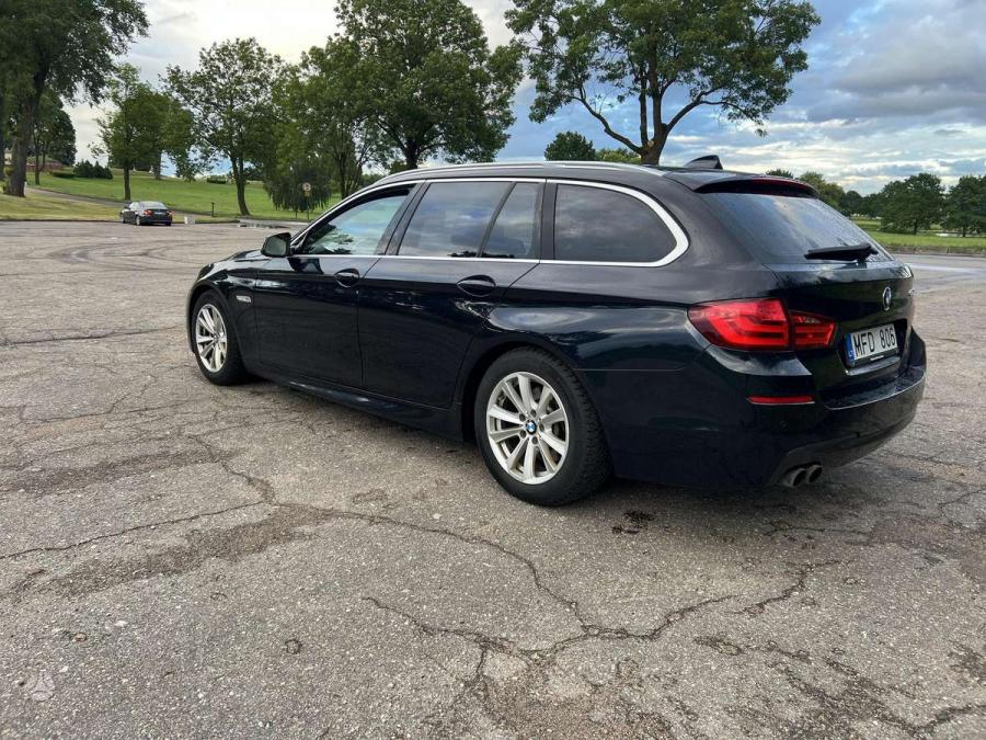 Black BMW 520 2013 in Kaunas, with an engine capacity of 2.00 L and mileage of 378 thousand km for 8300 €, photo 11 on AUTOMOTO.COM.LV