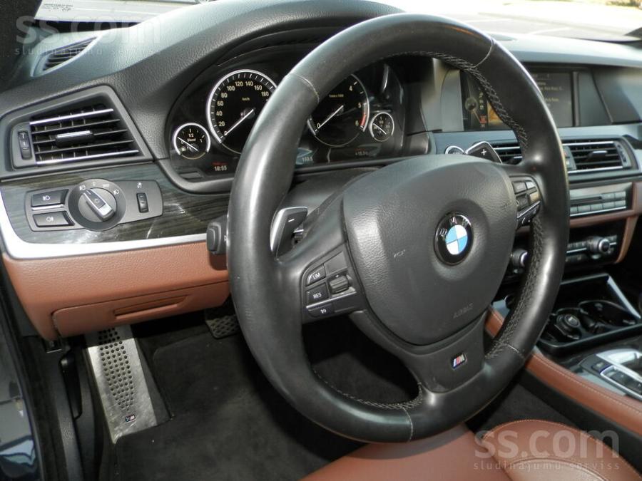 Black BMW 520 2013 in Bauska, with an engine capacity of 2.00 L and mileage of 342 thousand km for 9995 €, photo 16 on AUTOMOTO.COM.LV