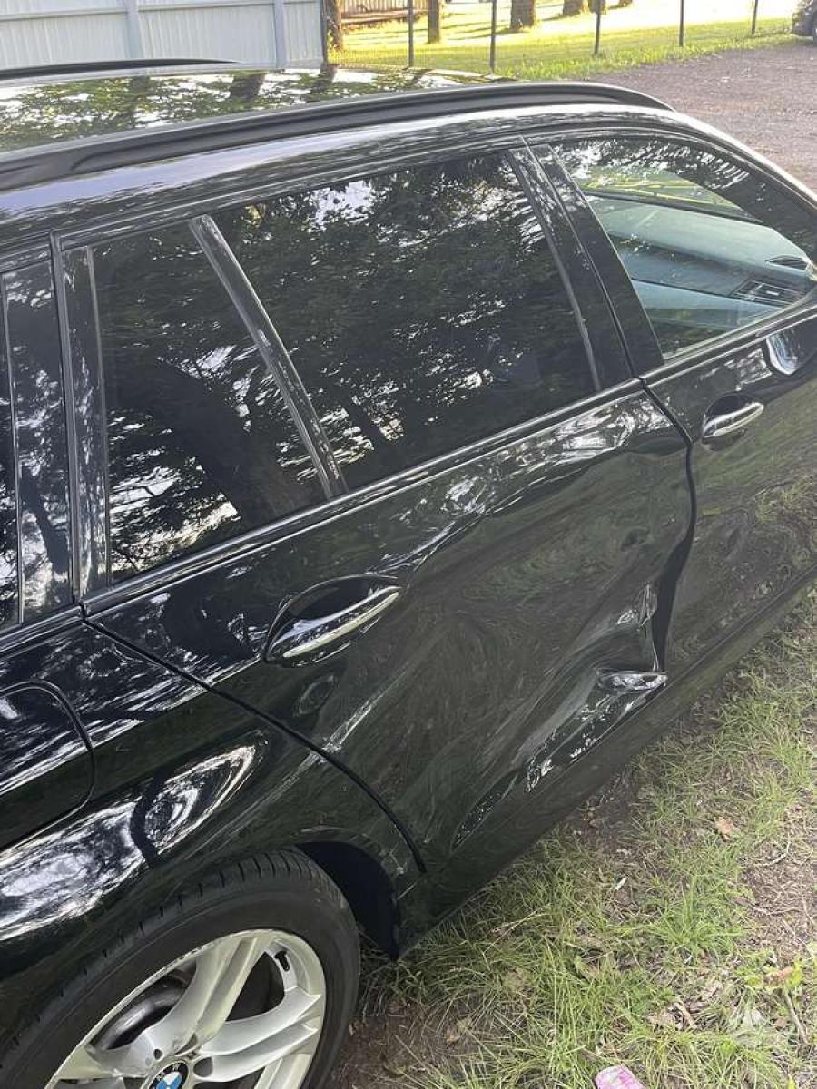 Melns BMW 520 2013 Kauņa, ar dzinēja tilpumu 2.00 L un nobraukumu 298 tūkst. km par 8790 €, foto 4 vietnē AUTOMOTO.COM.LV
