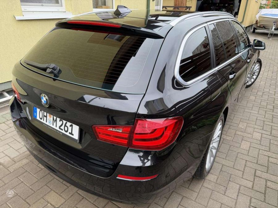 Black BMW 520 2013 in Prienai, with an engine capacity of 2.00 L and mileage of 296 thousand km for 6900 €, photo 3 on AUTOMOTO.COM.LV
