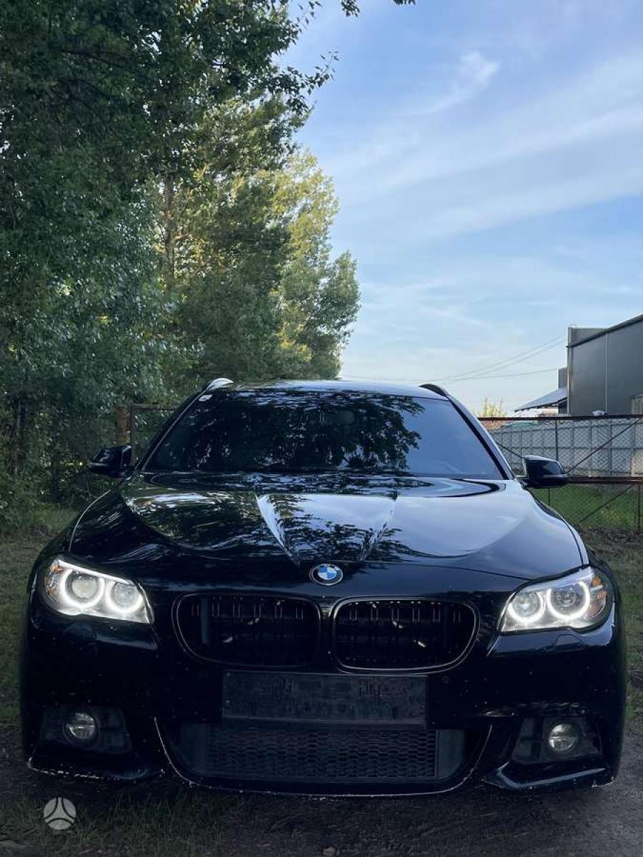 Melns BMW 520 2013 Kauņa, ar dzinēja tilpumu 2.00 L un nobraukumu 298 tūkst. km par 7990 €, foto 11 vietnē AUTOMOTO.COM.LV