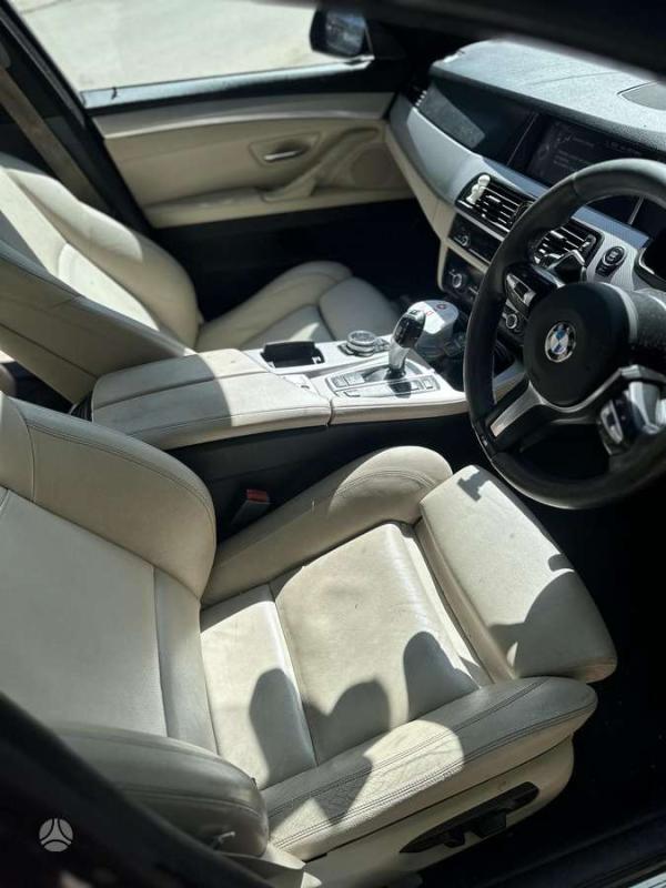 Melns BMW 520 2013 Kauņa, ar dzinēja tilpumu 0.00 L un nobraukumu 440 tūkst. km par 4300 €, foto 9 vietnē AUTOMOTO.COM.LV