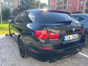 Black BMW 520 2013 in Riga, with an engine capacity of 2.00 L and mileage of 299 thousand km for 10250 €, photo 5 on AUTOMOTO.COM.LV