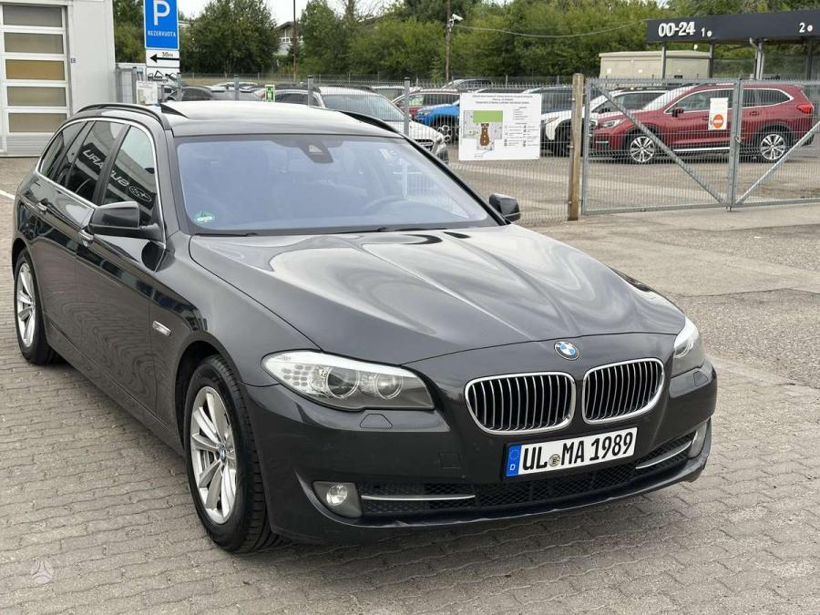 Melns BMW 520 2013 Klaipėda, ar dzinēja tilpumu 2.00 L un nobraukumu 340 tūkst. km par 5999 €, foto 3 vietnē AUTOMOTO.COM.LV