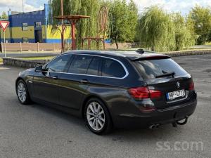 Black BMW 520 2013 in Riga, with an engine capacity of 2.00 L and mileage of 224 thousand km for 9400 €, photo 4 on AUTOMOTO.COM.LV