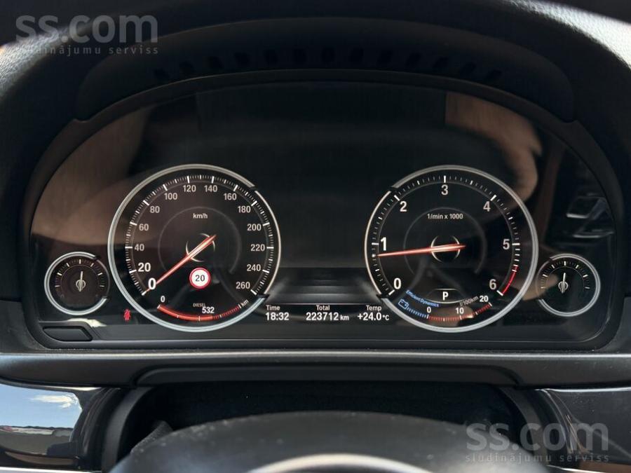 Black BMW 520 2013 in Riga, with an engine capacity of 2.00 L and mileage of 224 thousand km for 9400 €, photo 14 on AUTOMOTO.COM.LV