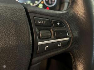 Black BMW 520 2013 in Kaunas, with an engine capacity of 2.00 L and mileage of 306 thousand km for 9999 €, photo 19 on AUTOMOTO.COM.LV