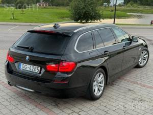 Черный БМВ 520 2013 в Вентспилс, объемом двигателя 2.00 л и пробегом 343 тыс. км за 6900 €, фото 3 на AUTOMOTO.COM.LV