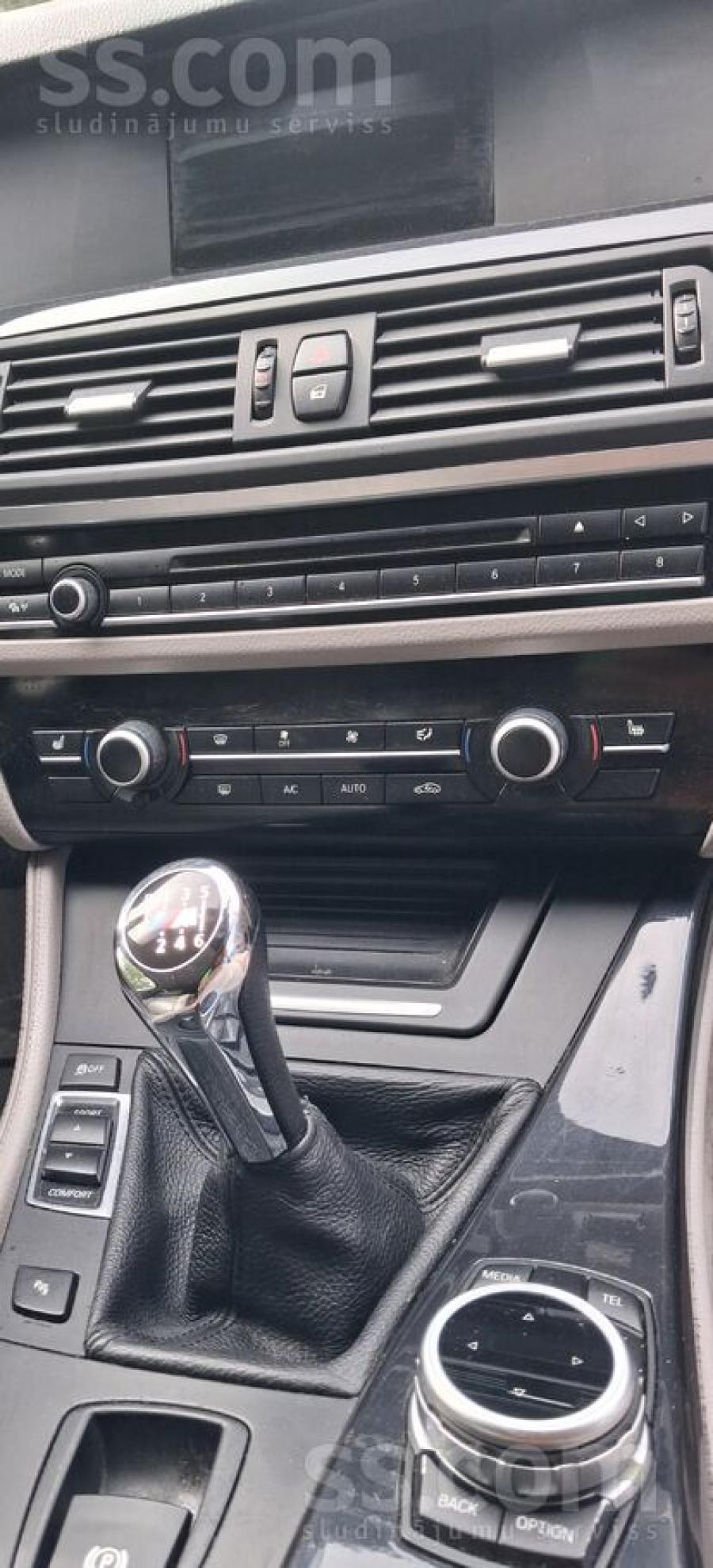 Melns BMW 520 2013 Rīga, ar dzinēja tilpumu 2.00 L un nobraukumu 0 tūkst. km par 4800 €, foto 9 vietnē AUTOMOTO.COM.LV